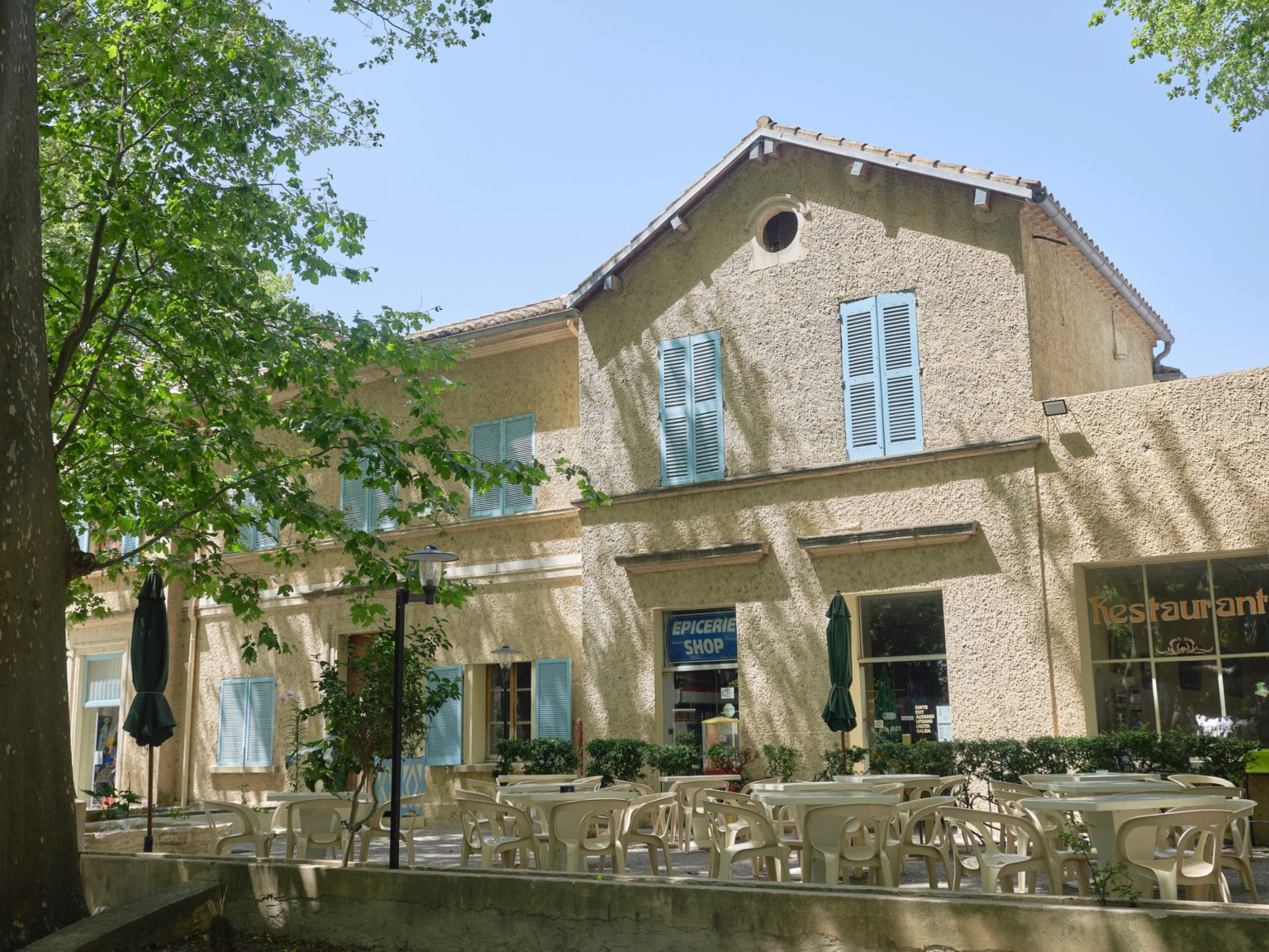 Camping Avignon - Camping Auberge Bagatelle à Avignon